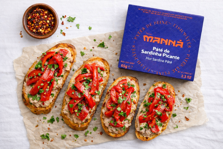 Recipe: Spicy Sardine Pâté Crostini with Roasted Red Peppers – Lata